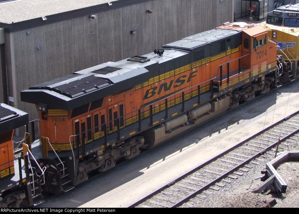 BNSF 7014